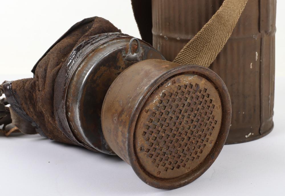 WW1 Belgium M-18 Gas Mask