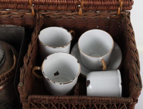 WW1 Period British Officers Travelling Picnic / Tea Set