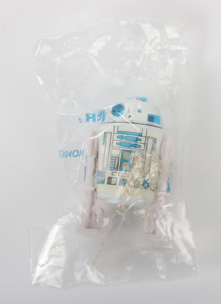 Kenner Star Wars Artoo-Detoo (R2-D2) with pop-up lightsabre Vintage ...