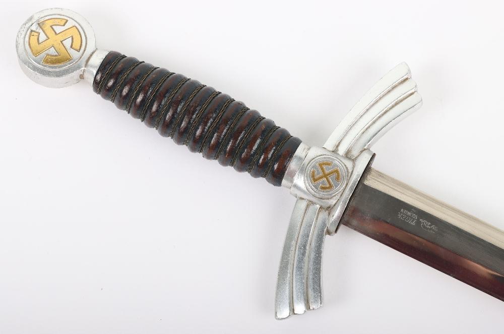 WW2 German Luftwaffe 1st Pattern Officers Dress Dagger by Tiger Solingen