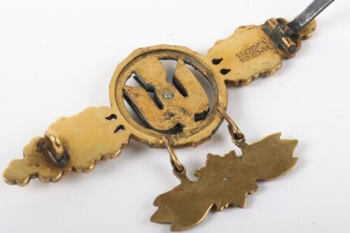 Luftwaffe Bombers Operational Flying Clasp in Gold with Pendant