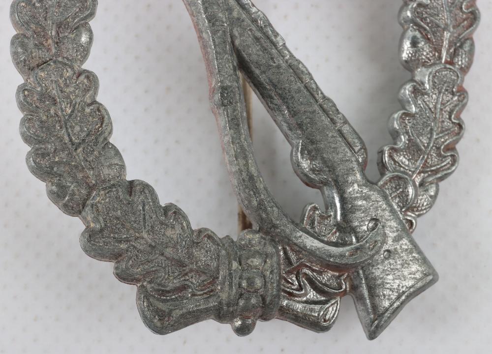WW2 German Army / Waffen-SS Infantry Assault Badge in Silver