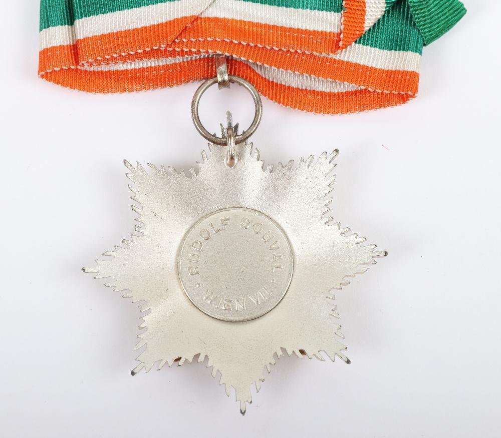 Indian Azad Hind Neck Order in Original Case of Issue by Rudolf Souval Wien