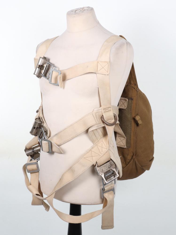 Scarce WW2 German Paratroopers (Fallschirmjager) RZ-20 Parachute Pack ...