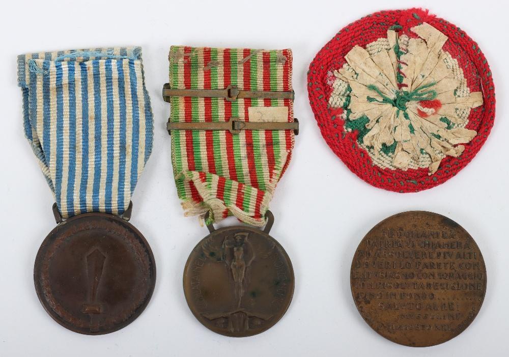 Italian Fascist Benito Mussolini Medallion