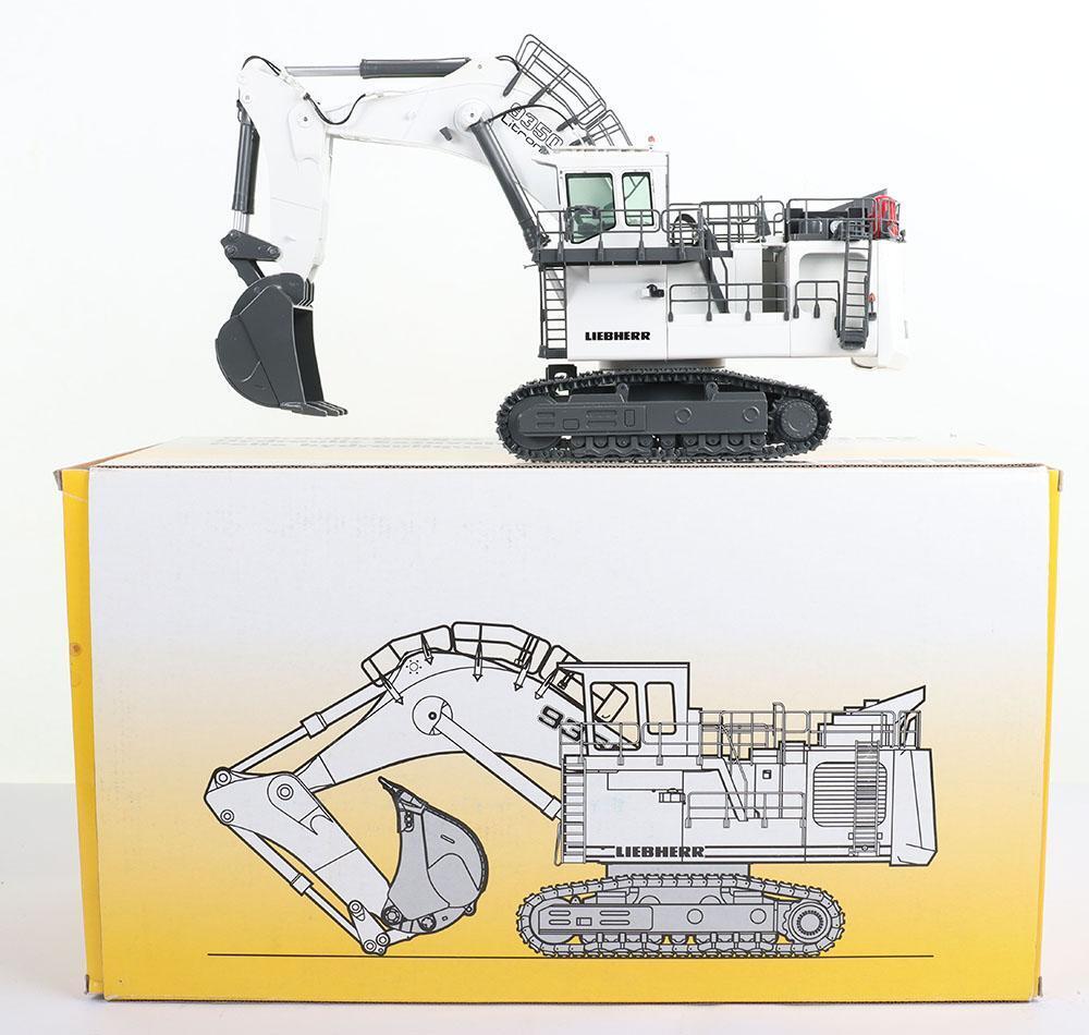 A NZG Liebherr 1:50 scale diecast R9350 Litronic Hydraulic Excavator
