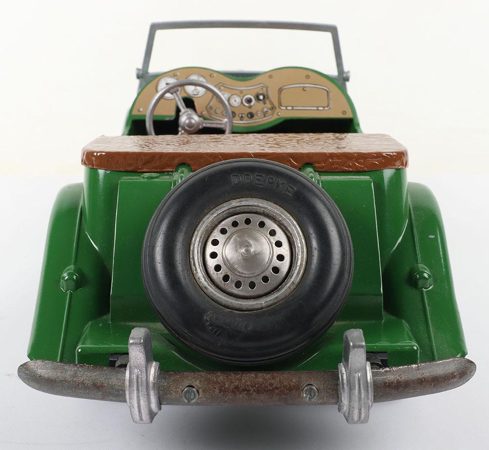A good large scale Doepke diecast MG Sports car, American 1950s