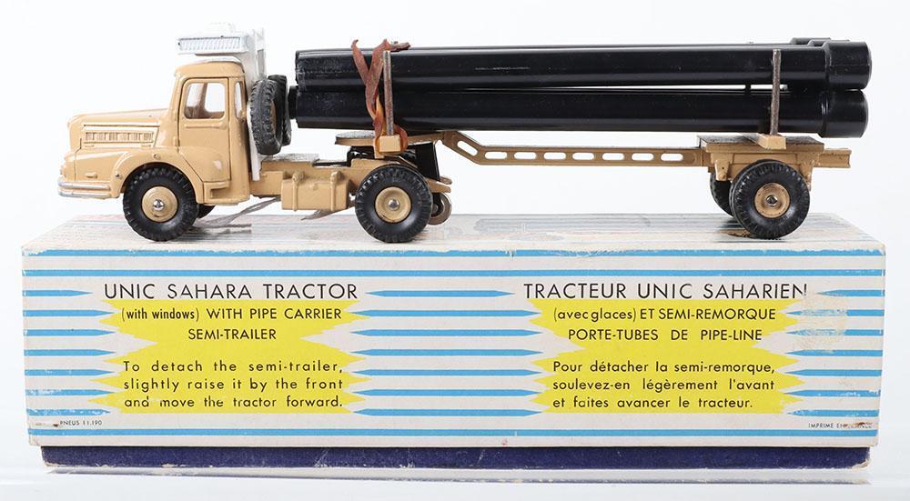 French Dinky Toys 893 Unic Sahara Tractor with Pipe carrier semi traile