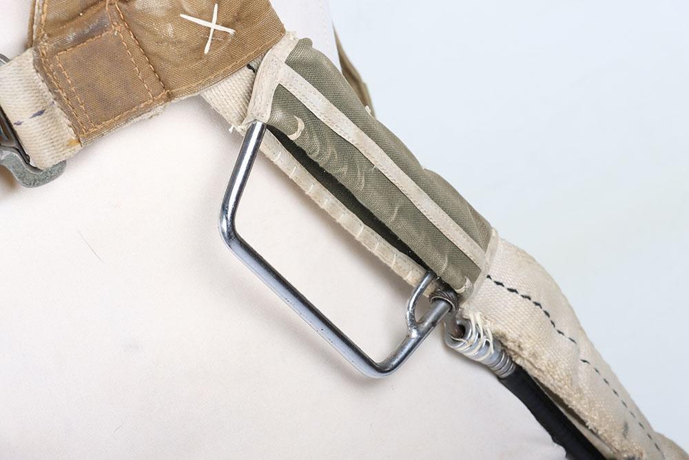 WW2 American Air Force Aircrew Seat Parachute and Harness