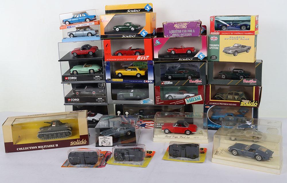 Collection of boxed modern diecast models