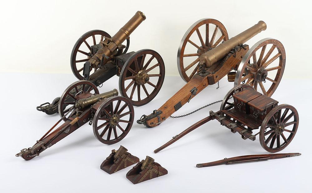 Fine Model of a Battle of Waterloo Period Artillery Field Cannon