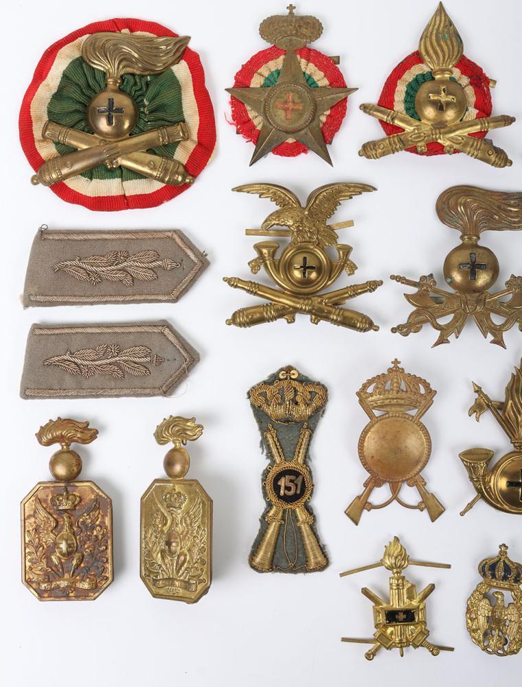 Grouping of WW2 Italian Fascist Headdress Badges