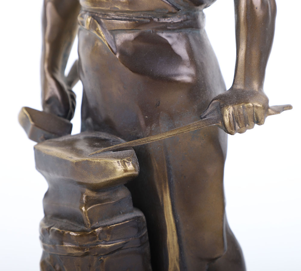 GERMAN THIRD REICH PERIOD BRONZE STATUE OF A SWORDSMITH