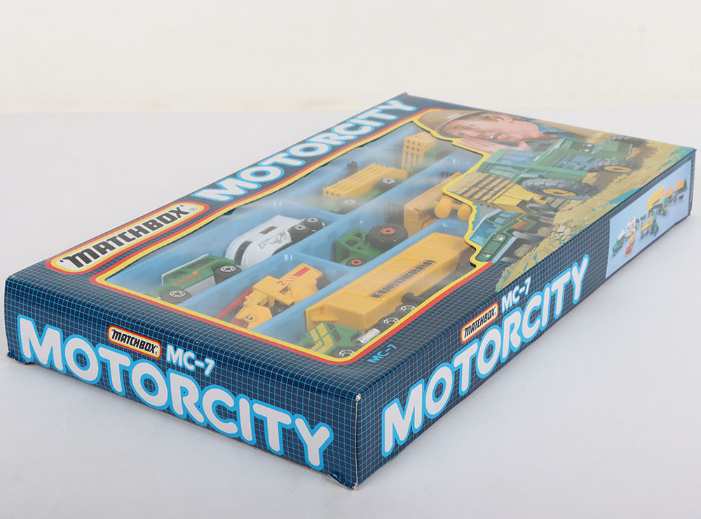 Matchbox Motorcity MC-7 Farm Gift Set