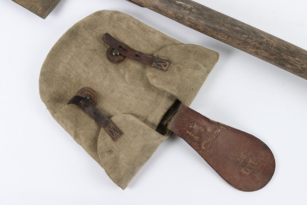 WW1 German Pioneers / Assault Troops Shovel