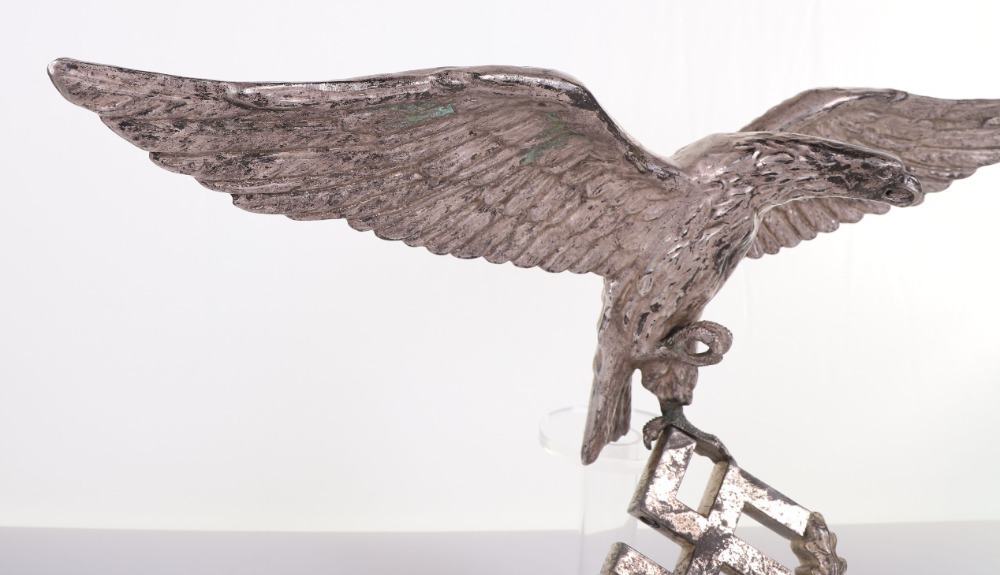 WW2 GERMAN LUFTWAFFE SCHELLENBAUM EAGLE BANNER TOP