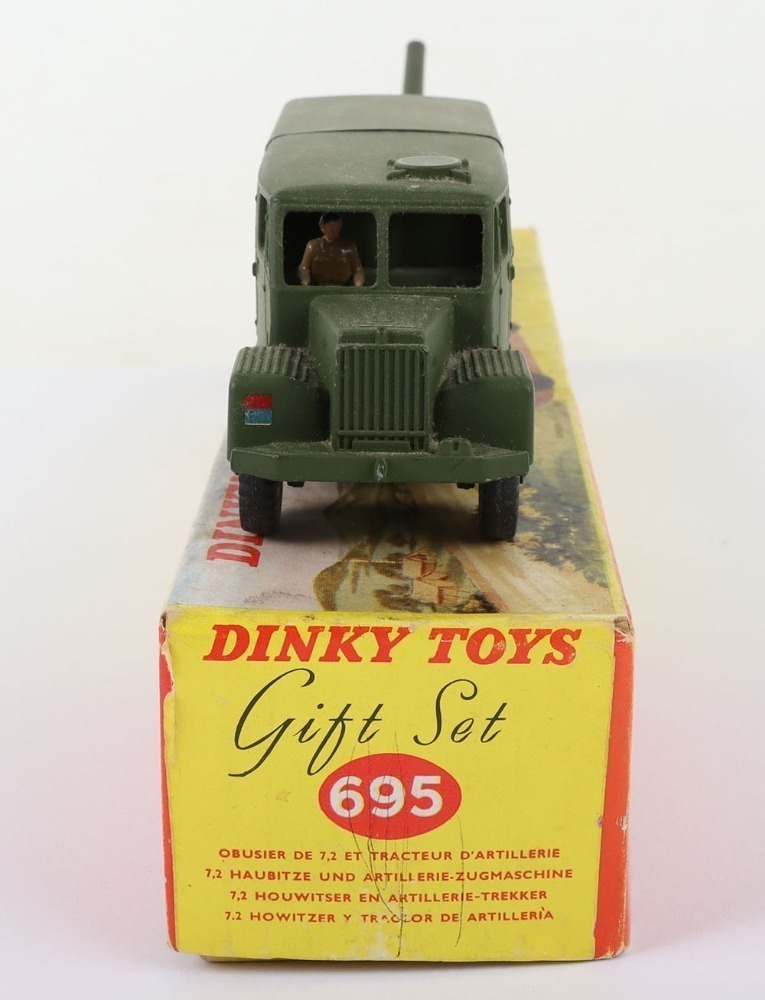 Dinky Toys Gift Set 695 Military Howitzer & Tractor