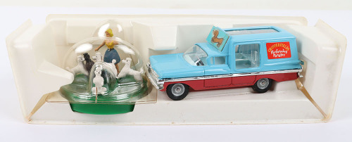 Corgi Toys 511 Chipperfield’s Performing Poodles Chevrolet