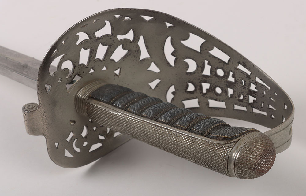 A late Victorian 1887 Pattern Heavy Cavalry Officers Sword of ...