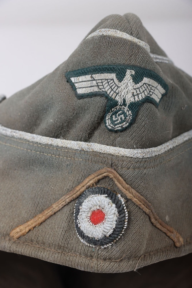 WW2 German Army (Heer) Infantry Officers Overseas / Side Cap