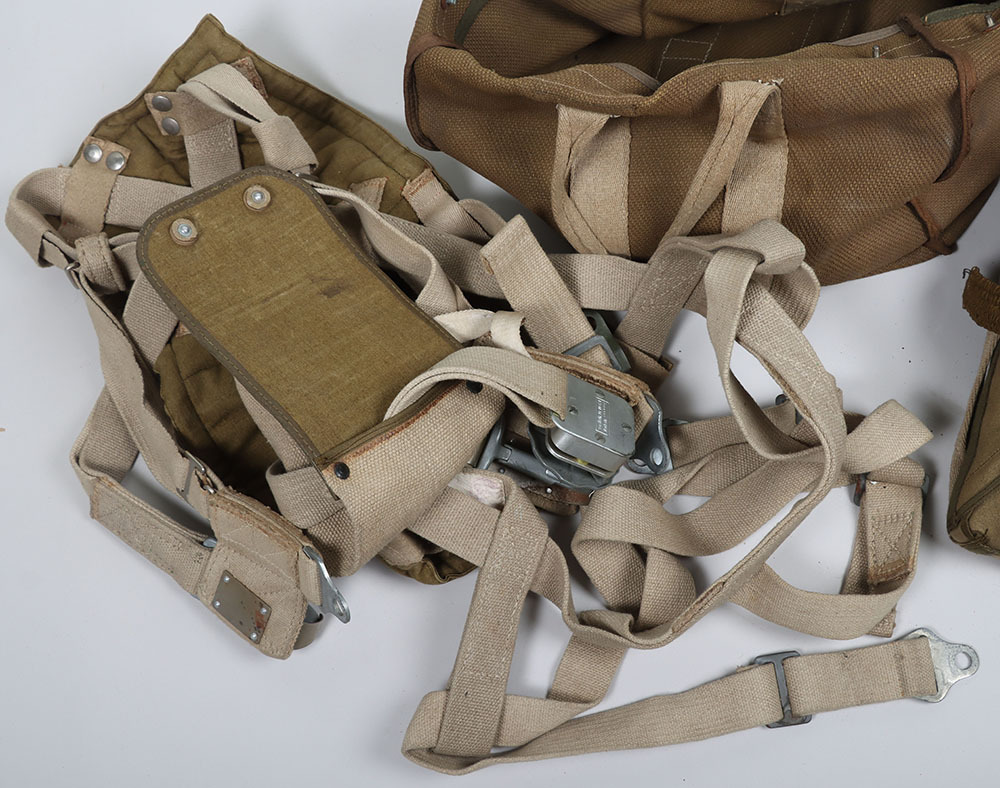 WW2 German Luftwaffe Parachute with Carrying Bag