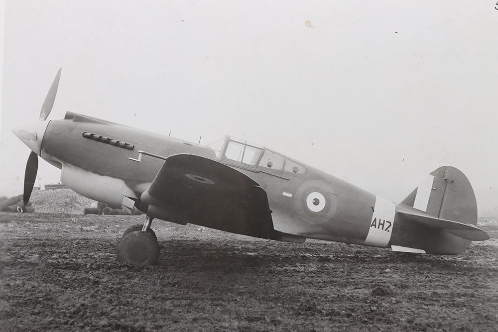 Royal Air Force No 260 Squadron Pennant