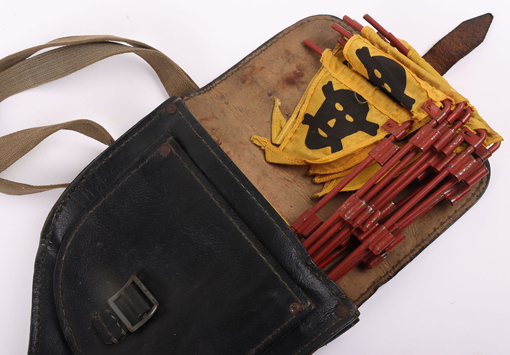 WW2 German Wehrmacht Gas and Mine Warning Set