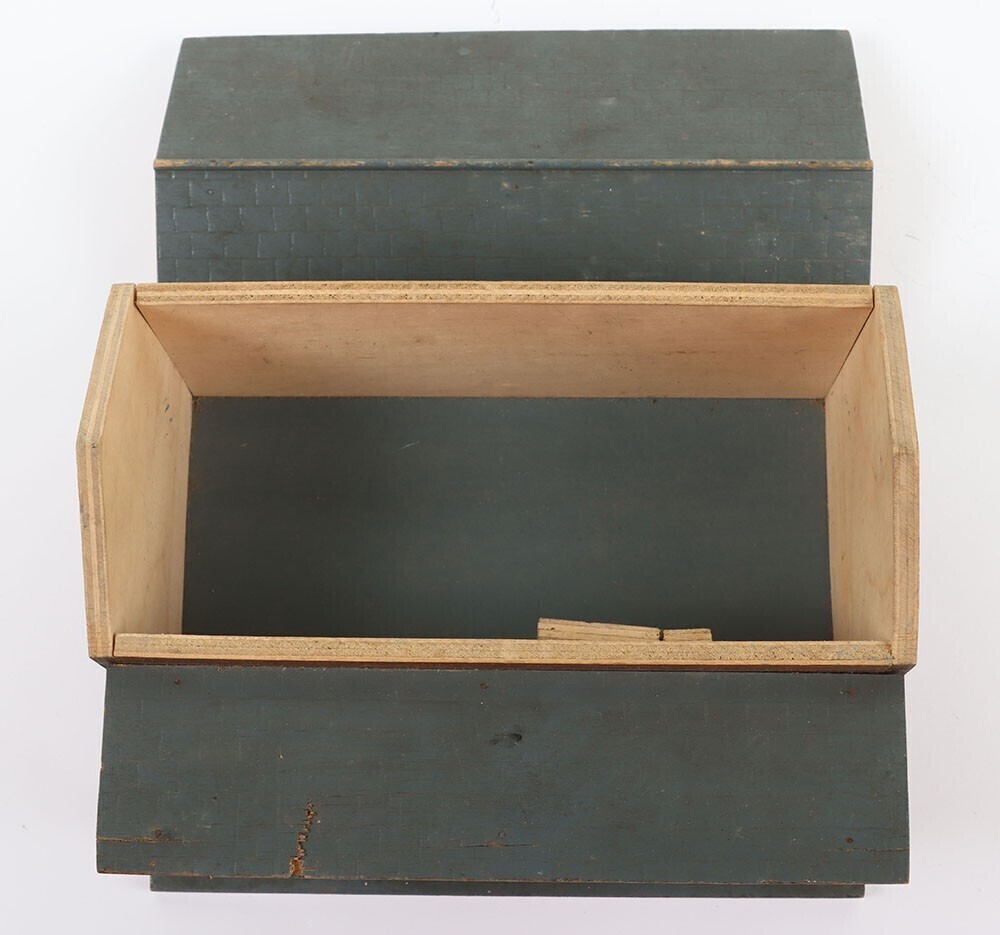 Rare Hugar for Britains set 1734, Guard Room, 1939