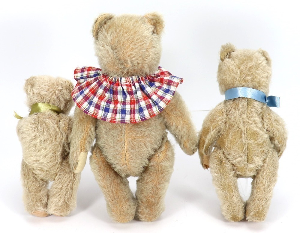 Two Steiff 'Original' Teddy bears, German 1950s