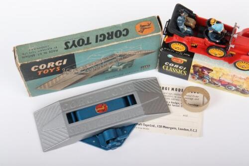 Corgi Toys 1401 Elevating Service Ramp