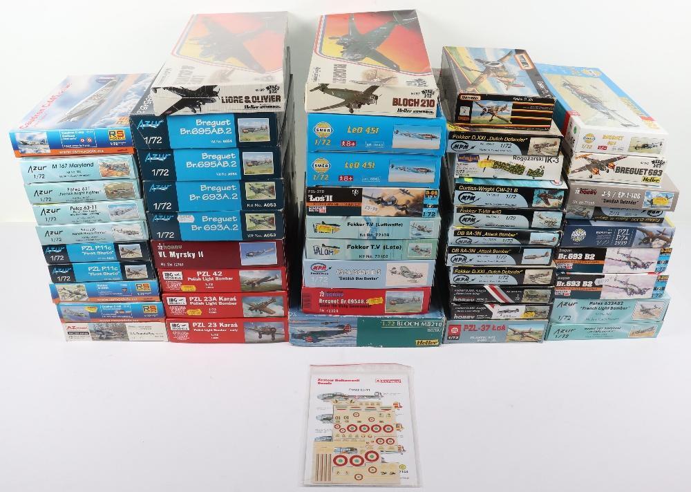 Forty-eight 1:72 scale Single and Twin Propeller Fighter Aircraft model ...