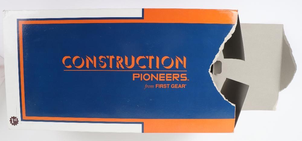 Construction Pioneers from First Gear a 1:25 scale Diecast model Allis ...