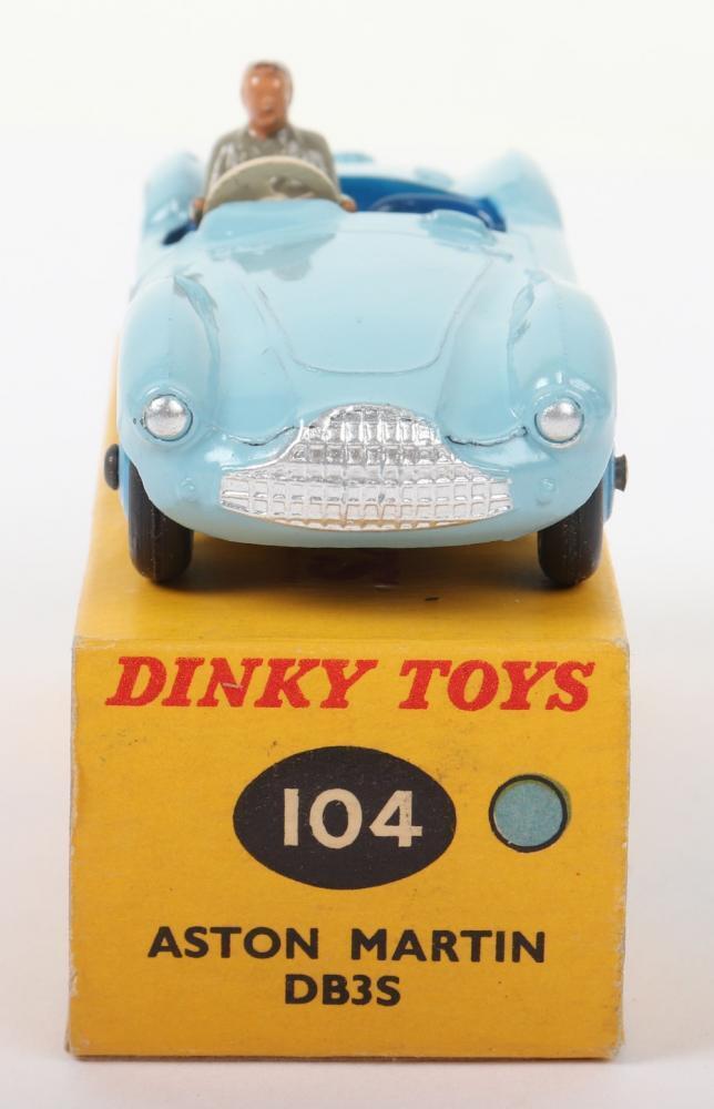Dinky Toys 104 Aston Martin DB3S (Touring Finish) light blue body
