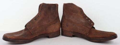 Original Pair of WW2 USMC Boondocker Boots
