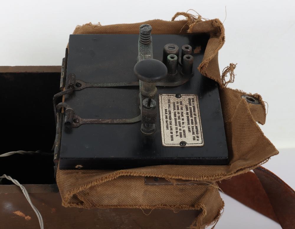 WW1 British 1918 Signalling Lamp in Carry Case